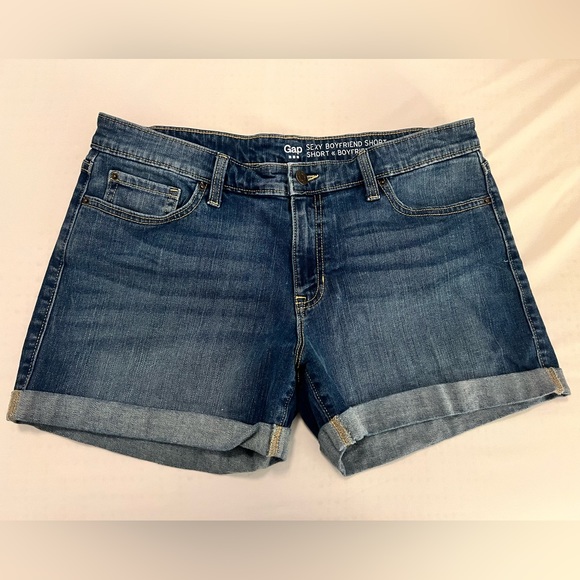 GAP | Shorts | Gap Sexy Boyfriend Short | Poshmark